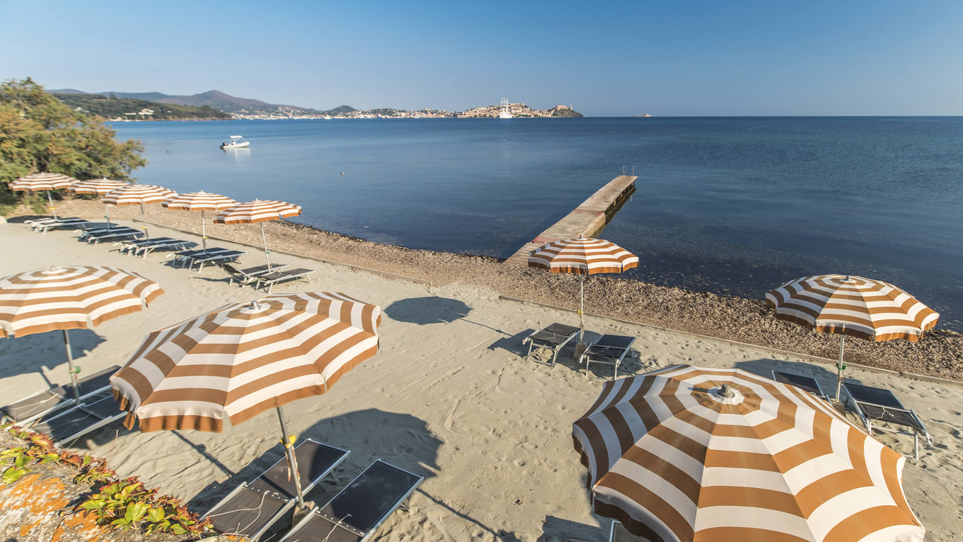 Hotel – Hotel Fabricia